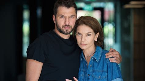 В Алея на славата на 12 октомври по Nova Алея на славата Очаквайте Nova Bg