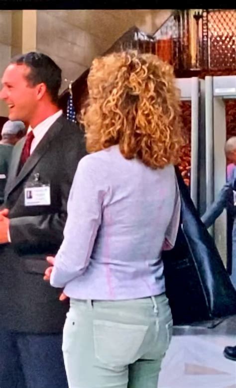 Bitty Schram This Cameraman The Real Mvp Runknownbaddiez