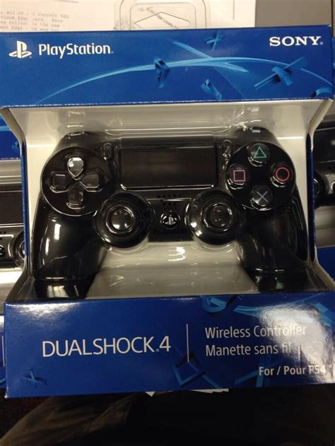 First Pictures Of Actual Boxed Dualshock 4 Ps4 Controllers Show That Theyre Out In The Wild