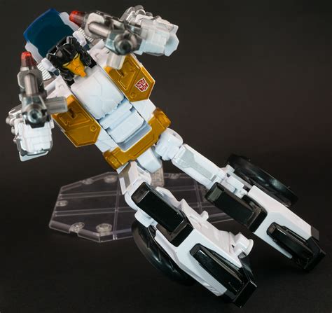 Combiner Wars Deluxe Groove In Hand Gallery Transformers News Tfw2005