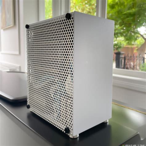 Smallest Itx Case Under 4l Without Gpu Rsffpc