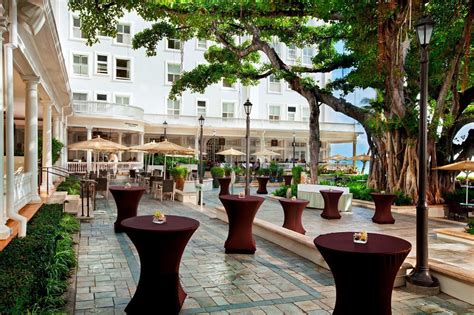 Moana Surfrider A Westin Resort And Spa Waikiki Beach Hawaii Hawaii