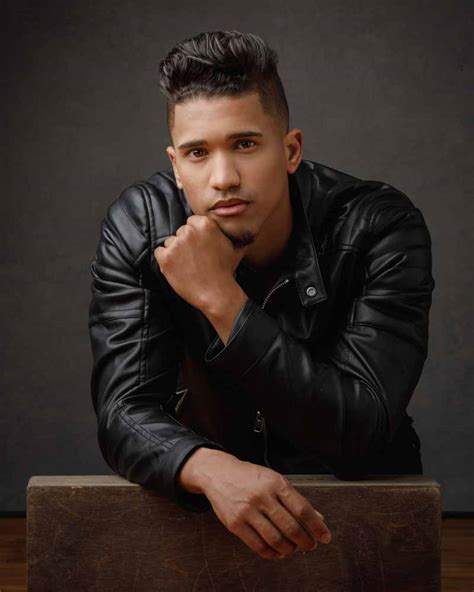 Headshot Photography In Chicago Mastering Your Modeling Portfolio