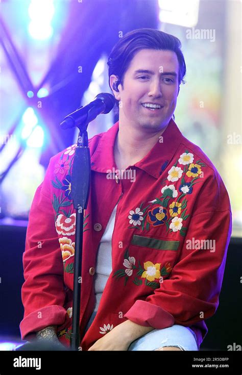 Logan Henderson Tesao Logan Henderson