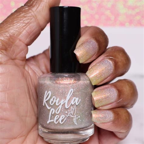 Royla Lee ® Roylalee • Instagram Photos And Videos