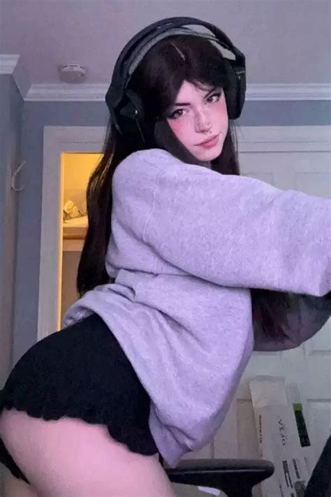 Chat With Hannah OwO Nsfw Enjoy Free Unrestricted AI Character