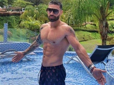 Ryzen Male Years Old