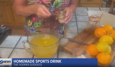The Yooper Goddess Homemade Sports Drink With Fresh Fruit