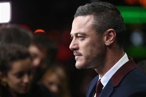 Luke Evans Hot Pictures Ps Celebrity