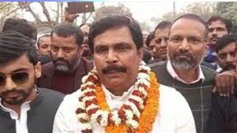 Anand Mohan জেল থেকে মুক্তি পেলেন খুনে অভিযুক্ত আনন্দ মোহন তীব্র বিরোধিতা Ias আধিকারিকদের