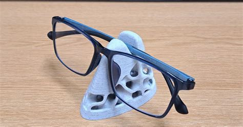 Glasses Stand Gyriod Lattice Structure By Sd 3d Download Free Stl