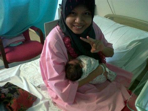 Mama Marissa And Umar