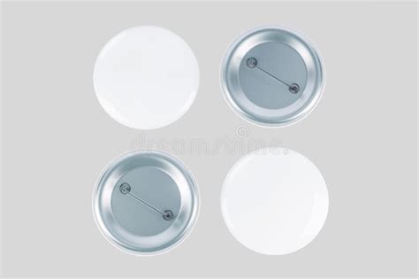 Round Badges White Plastic Badge Mockup Isolated Buttons Witn Pins Realistic Round Magnet