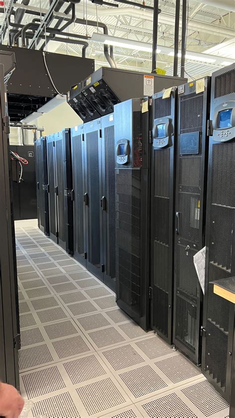 Jenny Abney Sivie Leed Ap On Linkedin Vertiv Datacenter Soccer