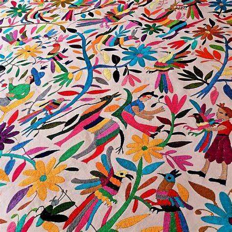 Beautiful Little Town With Embroidered Otomí Traditions Etsy