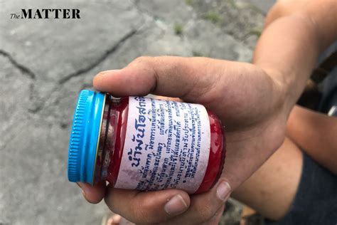ลัดเลาะคลองหลอด สู่ตรอกสาเก สำรวจเหตุผลและความฝันของ Sex Worker ในสังคมไทย