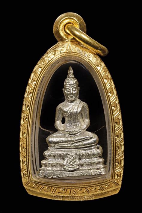 พระชัยวัฒน์พระประธาน ทอมชุมพร รับเช่าพระเครื่องให้ราคาสูง