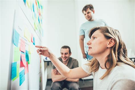What Is A Headless CMS And How Does It Make An Editors Life Easier