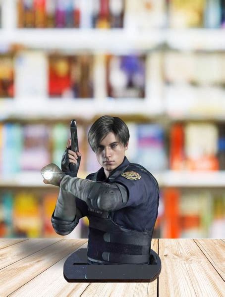 Фигурка по игре "Resident Evil" - купить с доставкой по выгодным ценам ...