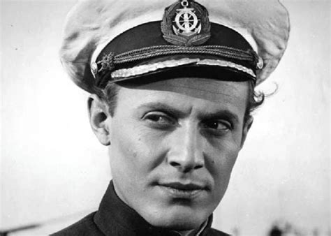 Скръбна вест Отиде си известен актьор с който са израснали поколения българи СНИМКА Галерия