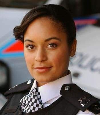 Pin By Pavlo White On Policjantki Police Women Army Girl Womens