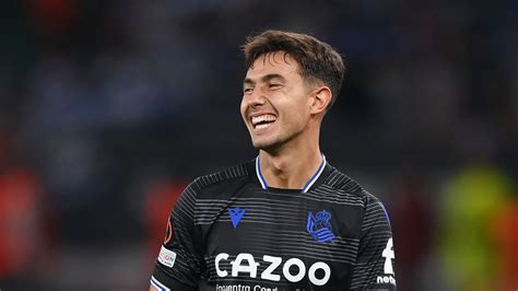 Трансферна цел на Барса отряза каталунците