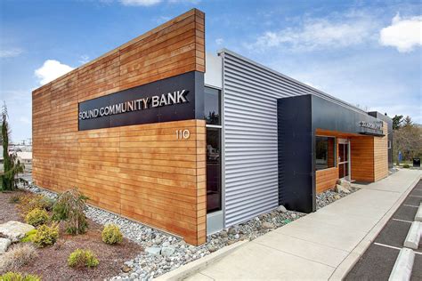 40 Amazing Commercial Design Ideas For Industrial Interior Bank Building With Wood Facade
