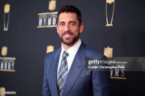 Aaron Rodgers Photos And Premium High Res Pictures Getty Images