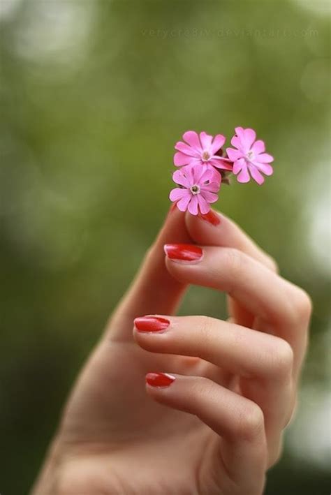 Wallpaper Of Girl With Flower