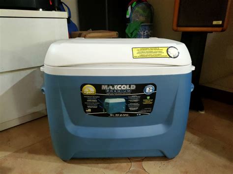 Igloo Maxcold 58l Cooler Box Everything Else On Carousell