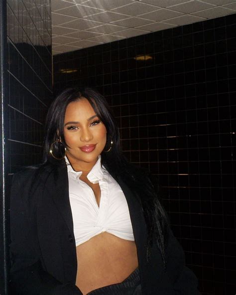 Cyn Santana 🌹 Cynsantana • Instagram Photos And Videos