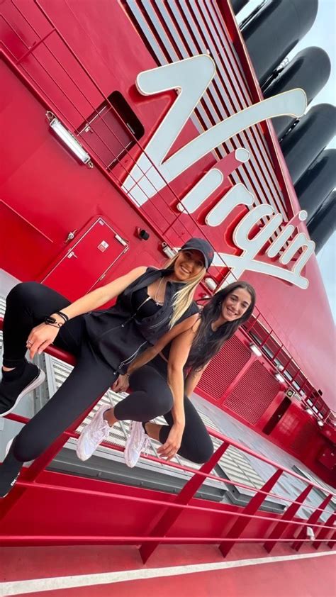 Katie Glaser Kmglaser • Instagram Photos And Videos