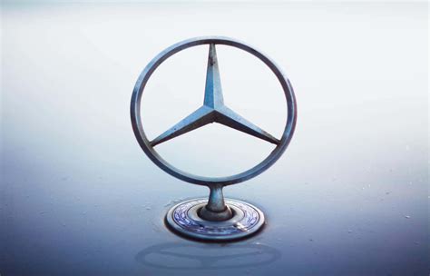 Mercedes Benz Logo History 3 Pointed Star Meaning Mercedes Benz Durham