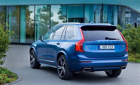 2016 Volvo Xc90 R Design Shows More Aggressive Design And 22 Inch