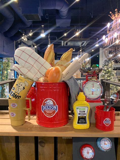 食品売り場のディスプレイ｜横浜ディスプレイミュージアム
