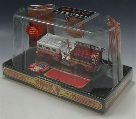 Code 3 Fire Engine Fdny Seagrave Pumper 216 Fire Truck Le 164 Die Cast Mib 4604968841