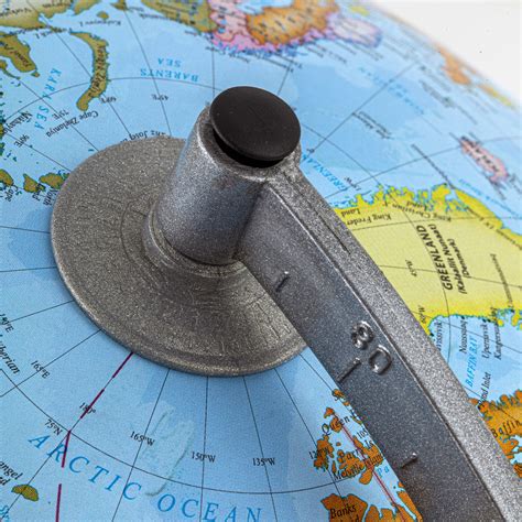 Aviator Plus Globe Waypoint Geographic