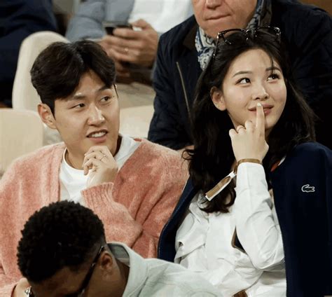 이강인 여자친구 박상효 두산 손녀 얼굴 나이 이슈비하인드