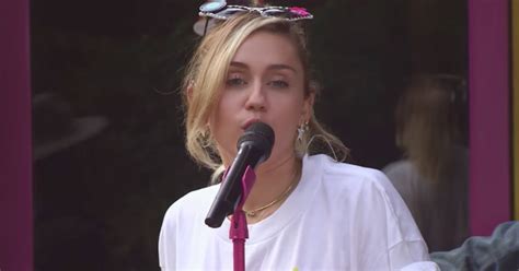 Watch Miley Cyrus Perform A Country Version Of See You Again Teen Vogue