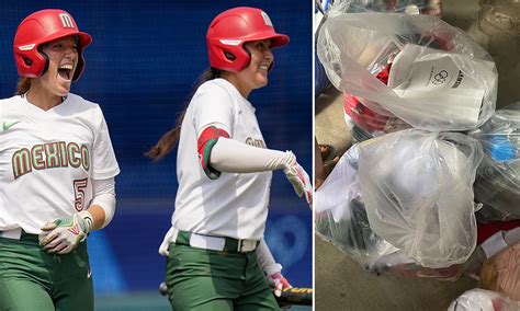 Tokyo 2020 Equipo De Sótfbol Mexicano Causa Polémica Tras Dejar Sus