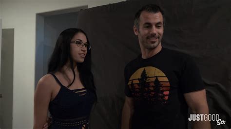 Girl Next Door Alex Coal Gets Dicked Down Just Good Sex Brock Cooper Eporner