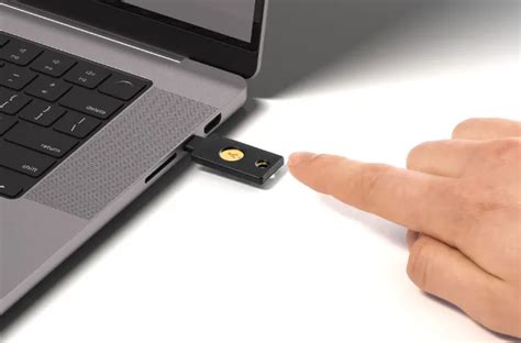 Three Ways Of Enforcing Security Key Sign In On Windows 10 And Windows 11 By Jonas Markström