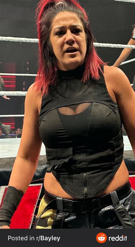Bayley Wwe Girls Wrestling Divas Wwe Female Wrestlers Vrogue Co