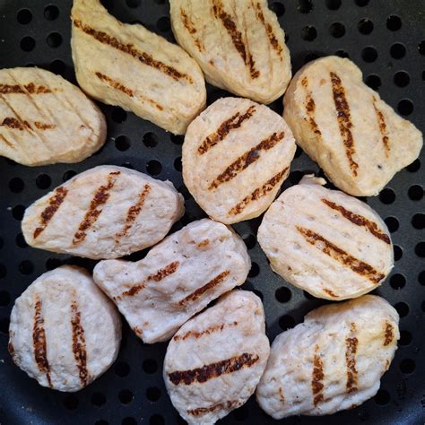 다진돼지고기 닭가슴살 토마토 스파게티