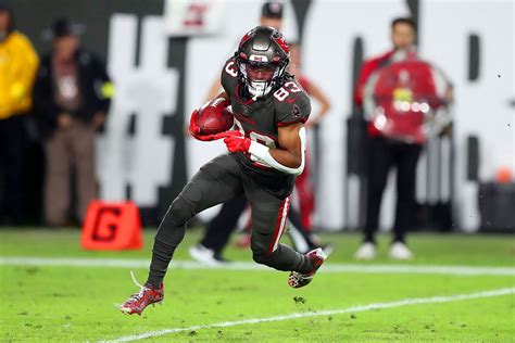 Bucs Wr Deven Thompkins Denies Domestic Violence Allegations