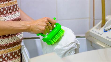 How To Remove Grass Stains Without Ruining Clothes Tom S Guide