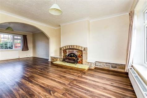Property Valuation 19 Garbroads Crescent Thrybergh Rotherham S65 4aw