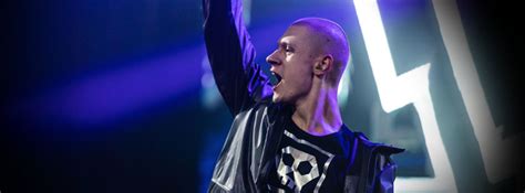 Multiple Regain Mini Albums On The Way Around “square One” Live Act Hard News