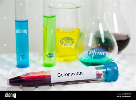 Pfizer Chemical Laboratory Instruments Glassware And Pipette Tests And Research Diagnoses In