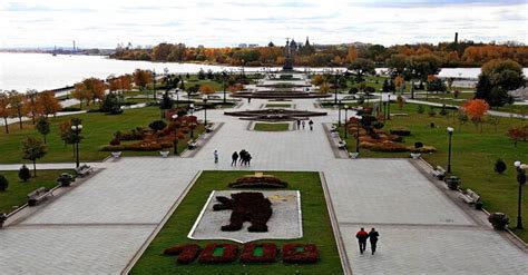 Парк Тысячелетия на Стрелке